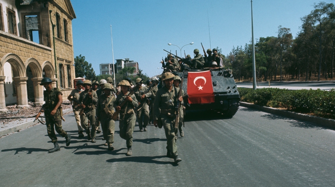 ΕΥΠ - Κύπρος 1974: Στη δημοσιότητα απόρρητα δελτία πληροφοριών ...