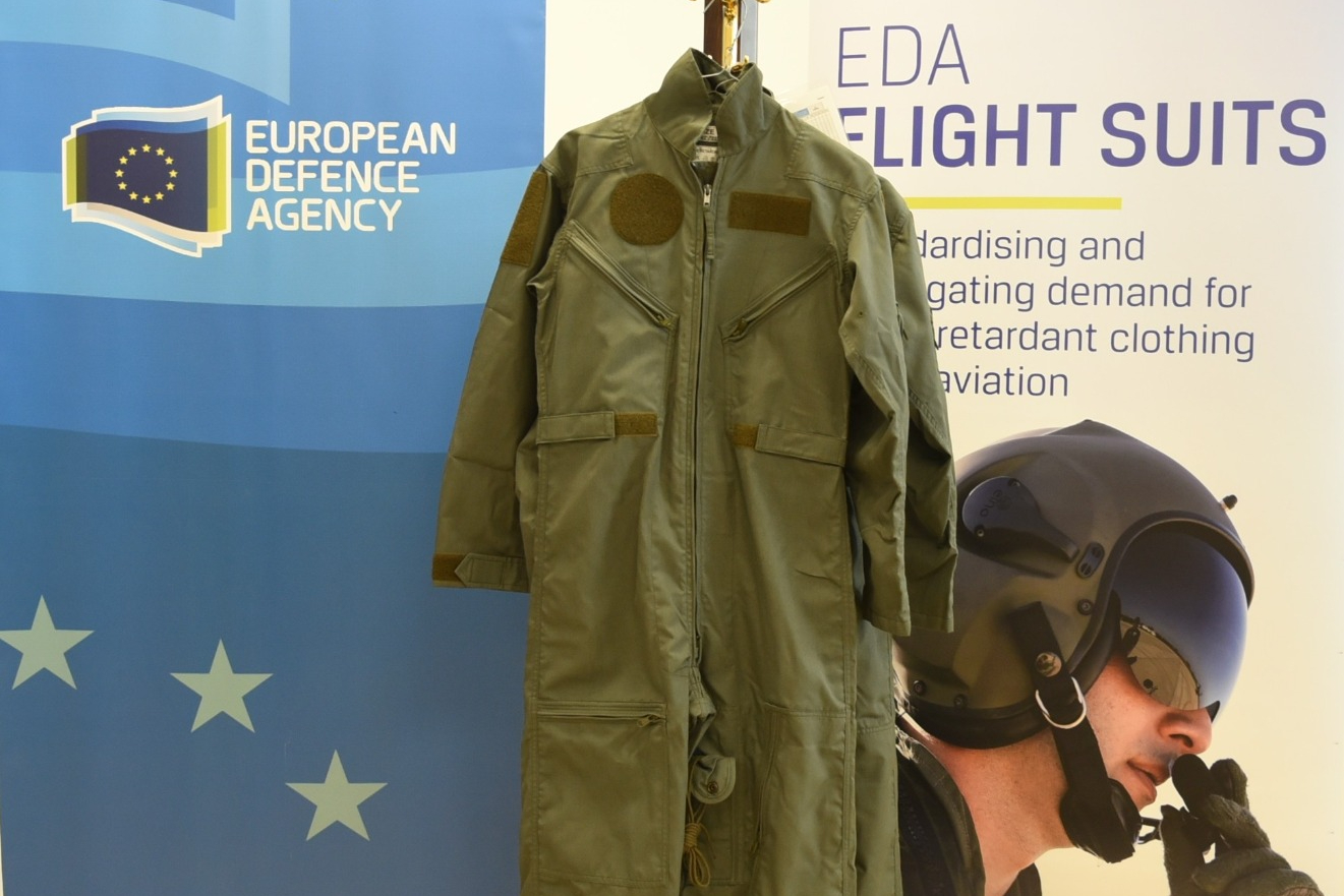 Αντιπυρικές φόρμες για τους ιπταμένους της Εθνικής Φρουράς - Defenceline