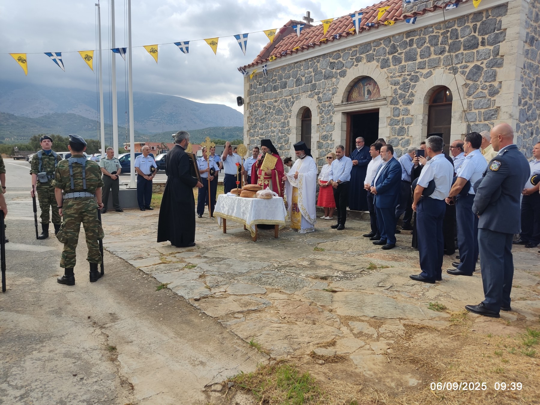 Πολεμική Αεροπορία: Εορτασμός του Ιερού Ναού στην 133 Σ.Μ. - Defenceline