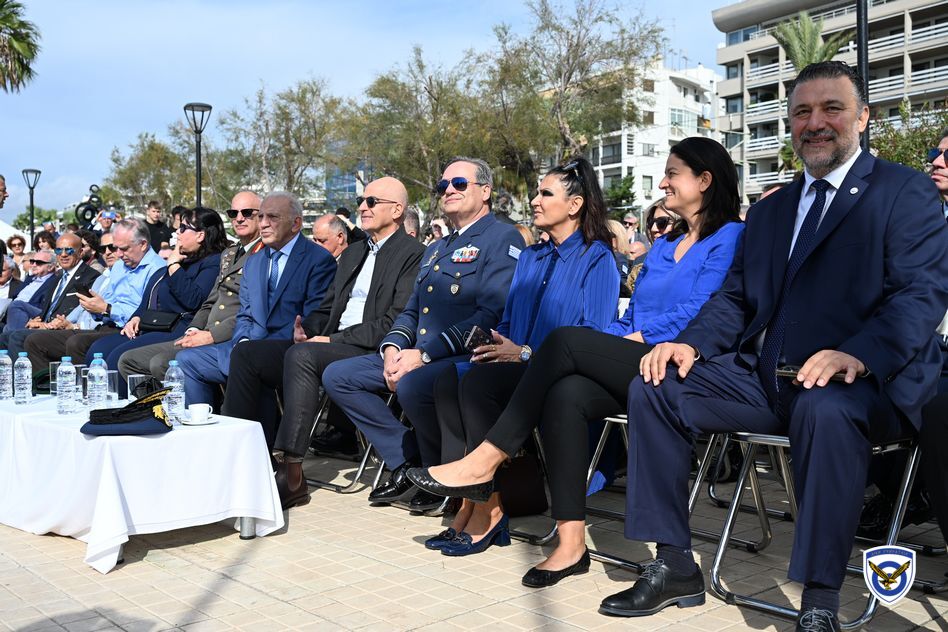 Πολεμική Αεροπορία: Υπερθέαμα στο Φλοίσβο (Φωτογραφίες) - Defenceline