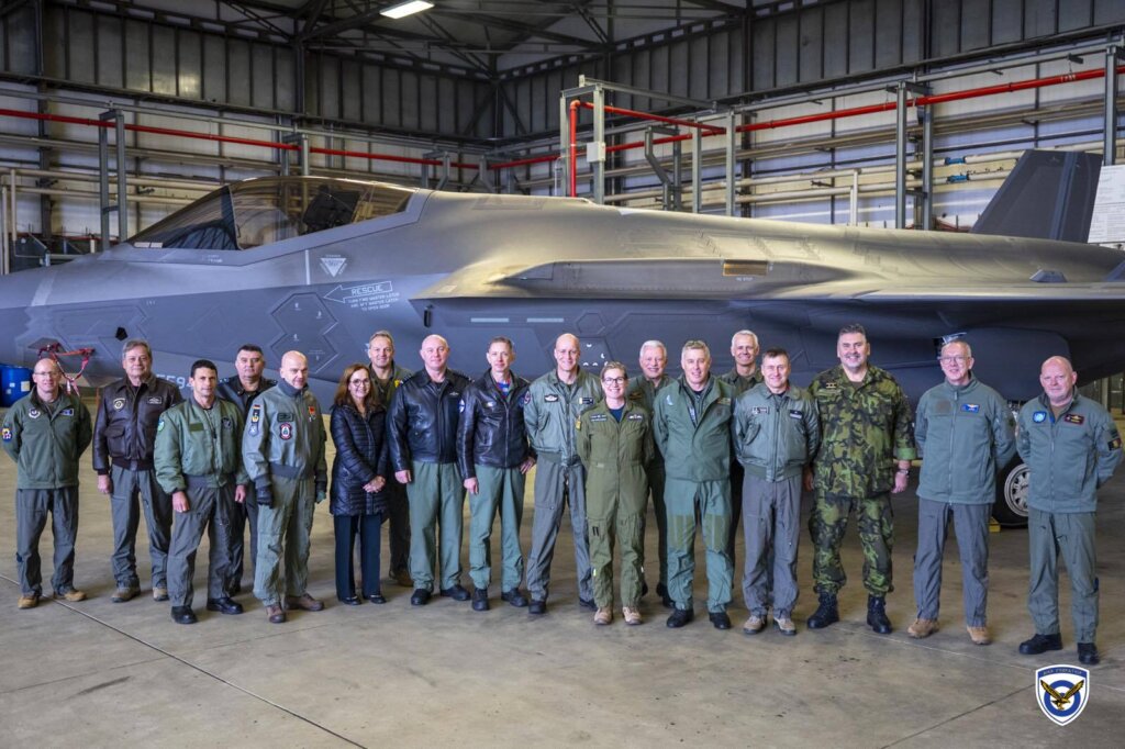 European F-35 Air Chiefs Meeting με τη συμμετοχή του Α/ΓΕΑ - Defenceline